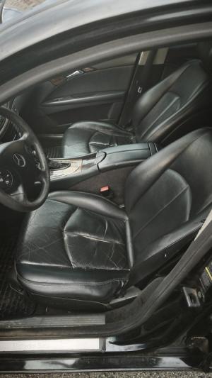 Черный Мерседес E 200 2006 в Нарва, объемом двигателя 2.20 л и пробегом 474 тыс. км за 1350 €, фото 11 на AUTOMOTO.COM.LV