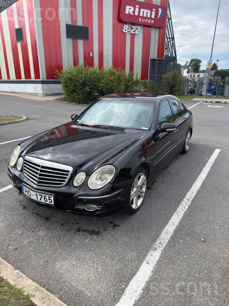 Черный Мерседес E 200 2006 в Рига, объемом двигателя 2.00 л и пробегом 393 тыс. км за 2650 €, фото 1 на AUTOMOTO.COM.LV