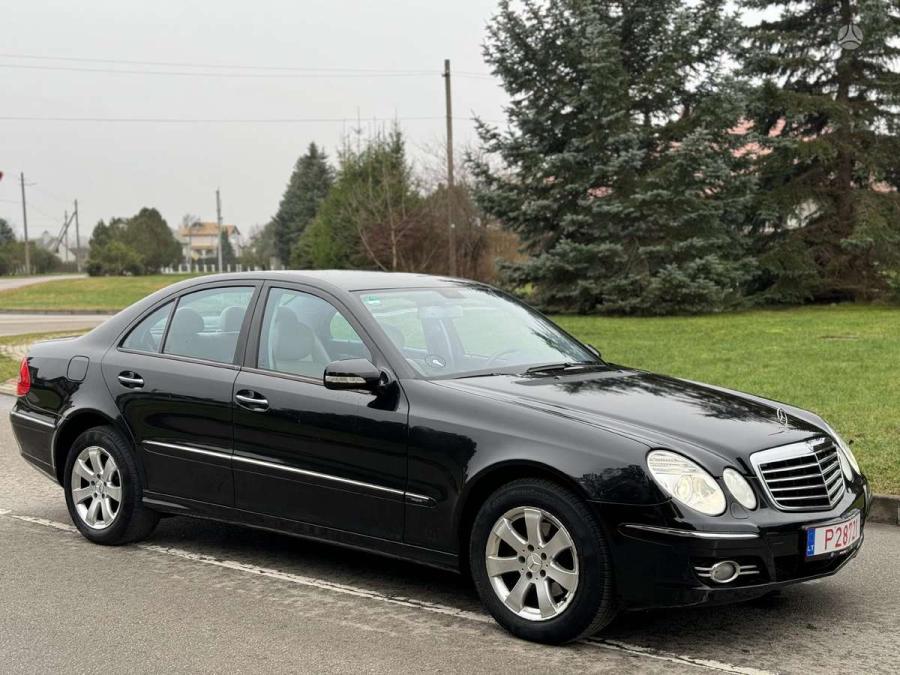Черный Мерседес E 200 2007 в Мажейкяй, объемом двигателя 1.80 л и пробегом 305 тыс. км за 3300 €, фото 8 на AUTOMOTO.COM.LV