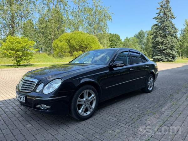 Black Mercedes-Benz e-200 2008 in Tukums, with an engine capacity of 1.80 L and mileage of 139 thousand km for 5200 €, photo 1 on AUTOMOTO.COM.LV