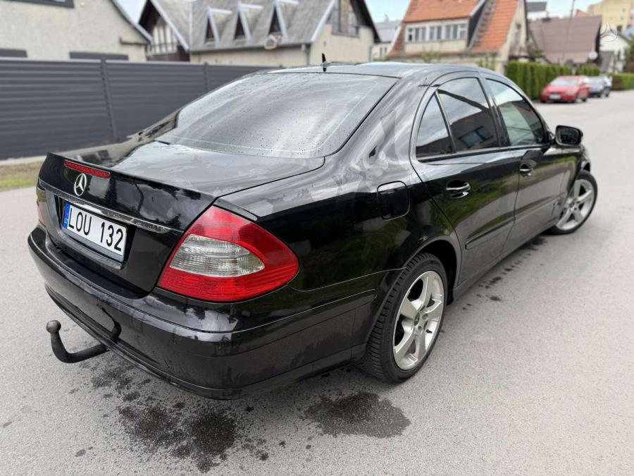 Melns Mercedes-Benz e-200 2008 Kauņa, ar dzinēja tilpumu 2.15 L un nobraukumu 312 tūkst. km par 4950 €, foto 6 vietnē AUTOMOTO.COM.LV
