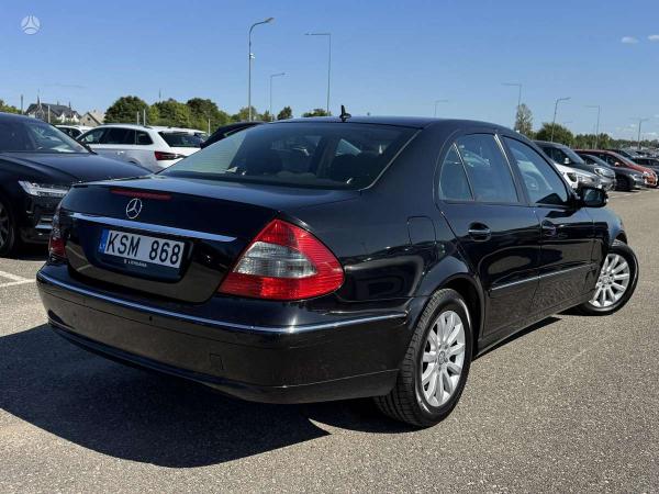 Black Mercedes-Benz e-200 2008 in Vilnius, with an engine capacity of 2.15 L and mileage of 430 thousand km for 2690 €, photo 9 on AUTOMOTO.COM.LV