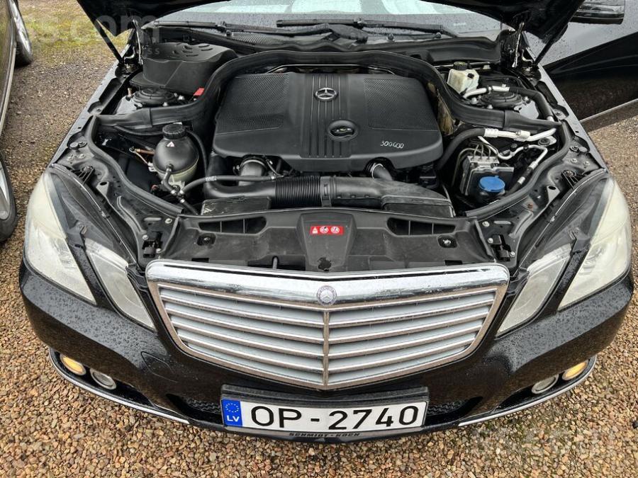 Melns Mercedes-Benz e-200 2009 Rīga, ar dzinēja tilpumu 2.10 L un nobraukumu 315 tūkst. km par 5700 €, foto 10 vietnē AUTOMOTO.COM.LV