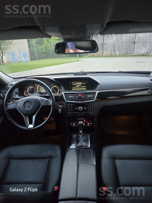 Melns Mercedes-Benz e-200 2010 Balvi, ar dzinēja tilpumu 2.20 L un nobraukumu 340 tūkst. km par 7000 €, foto 7 vietnē AUTOMOTO.COM.LV