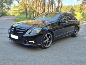 Melns Mercedes-Benz e-200 2010 Ukmergė, ar dzinēja tilpumu 2.10 L un nobraukumu 278 tūkst. km par 5700 €, foto 9 vietnē AUTOMOTO.COM.LV