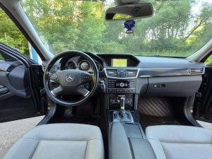 Melns Mercedes-Benz e-200 2010 Ukmergė, ar dzinēja tilpumu 2.10 L un nobraukumu 278 tūkst. km par 5700 €, foto 11 vietnē AUTOMOTO.COM.LV