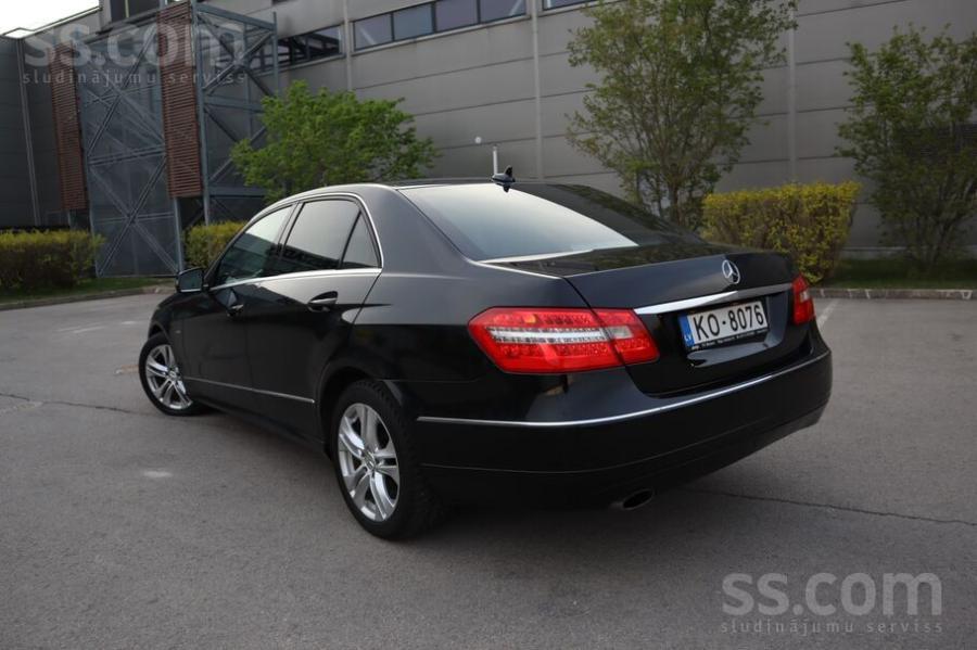 Melns Mercedes-Benz e-200 2010 Rīga, ar dzinēja tilpumu 1.80 L un nobraukumu 243 tūkst. km par 4990 €, foto 8 vietnē AUTOMOTO.COM.LV