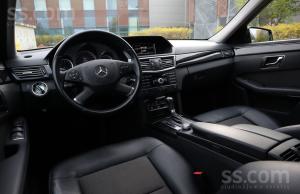 Melns Mercedes-Benz e-200 2010 Rīga, ar dzinēja tilpumu 1.80 L un nobraukumu 243 tūkst. km par 4990 €, foto 10 vietnē AUTOMOTO.COM.LV