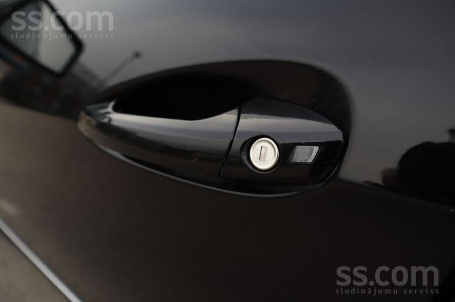 Melns Mercedes-Benz e-200 2010 Rīga, ar dzinēja tilpumu 1.80 L un nobraukumu 243 tūkst. km par 4990 €, foto 30 vietnē AUTOMOTO.COM.LV
