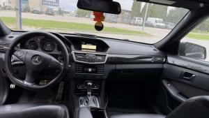 Черный Мерседес E 200 2010 в Вильнюс, объемом двигателя 2.14 л и пробегом 389 тыс. км за 2950 €, фото 11 на AUTOMOTO.COM.LV