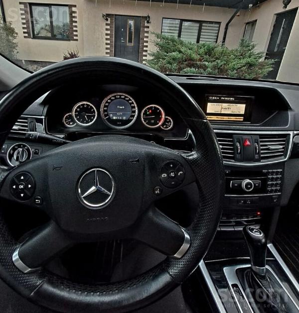 Melns Mercedes-Benz e-200 2011 Rīga, ar dzinēja tilpumu 2.10 L un nobraukumu 257 tūkst. km par 6900 €, foto 7 vietnē AUTOMOTO.COM.LV