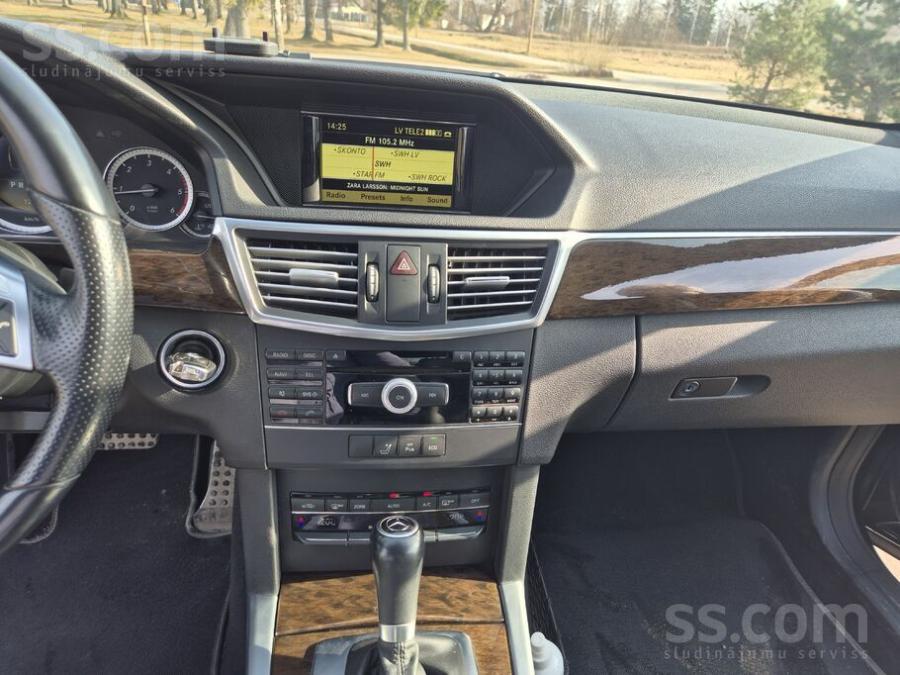 Melns Mercedes-Benz e-200 2012 Jūrmala, ar dzinēja tilpumu 2.00 L un nobraukumu 266 tūkst. km par 8000 €, foto 11 vietnē AUTOMOTO.COM.LV
