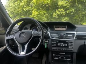 Черный Мерседес E 200 2012 в Хаапсалу, объемом двигателя 2.10 л и пробегом 340 тыс. км за 6990 €, фото 12 на AUTOMOTO.COM.LV