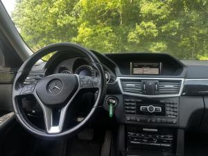 Черный Мерседес E 200 2012 в Хаапсалу, объемом двигателя 2.10 л и пробегом 340 тыс. км за 6990 €, фото 27 на AUTOMOTO.COM.LV