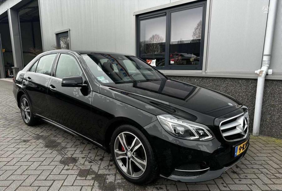 Melns Mercedes-Benz e-200 2013 Prienai, ar dzinēja tilpumu 2.14 L un nobraukumu 248 tūkst. km par 9100 €, foto 1 vietnē AUTOMOTO.COM.LV