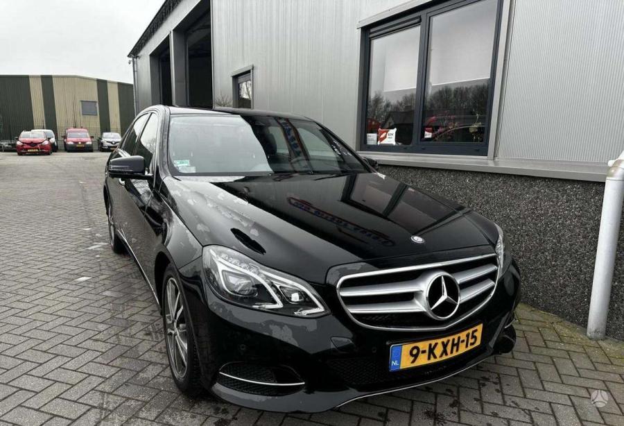 Melns Mercedes-Benz e-200 2013 Prienai, ar dzinēja tilpumu 2.14 L un nobraukumu 248 tūkst. km par 9100 €, foto 14 vietnē AUTOMOTO.COM.LV