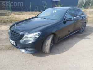 Черный Мерседес E 200 2013 в Даугавпилс, объемом двигателя 2.10 л и пробегом 427 тыс. км за 7700 €, фото 3 на AUTOMOTO.COM.LV
