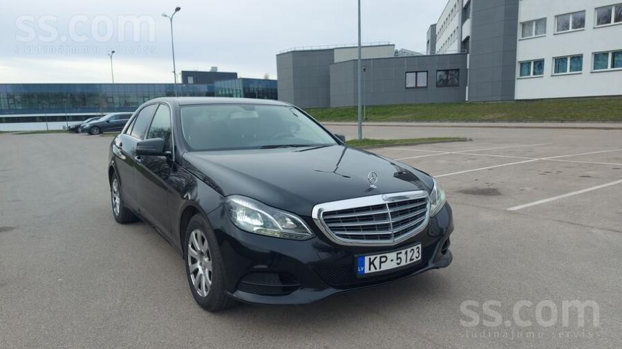 Melns Mercedes-Benz e-200 2013 Daugavpils, ar dzinēja tilpumu 2.20 L un nobraukumu 0 tūkst. km par 9650 €, foto 20 vietnē AUTOMOTO.COM.LV