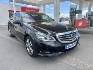 Черный Мерседес E 200 2013 в Таураге, объемом двигателя 2.14 л и пробегом 290 тыс. км за 8600 €, фото 4 на AUTOMOTO.COM.LV