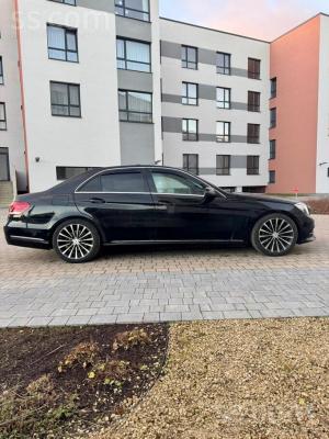 Melns Mercedes-Benz e-200 2014 Rīga, ar dzinēja tilpumu 2.10 L un nobraukumu 0 tūkst. km par 8400 €, foto 4 vietnē AUTOMOTO.COM.LV