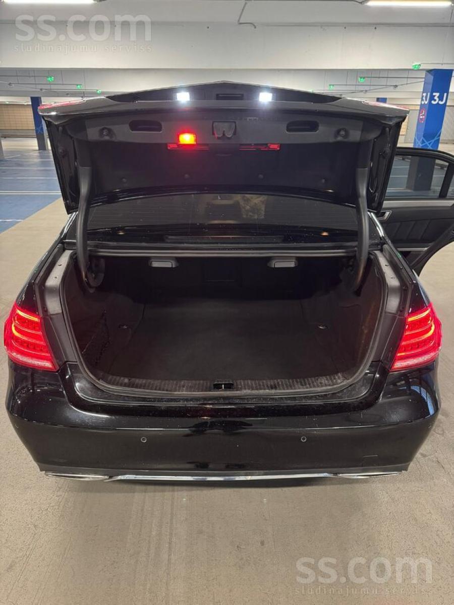 Melns Mercedes-Benz e-200 2014 Rīga, ar dzinēja tilpumu 2.10 L un nobraukumu 0 tūkst. km par 8400 €, foto 15 vietnē AUTOMOTO.COM.LV