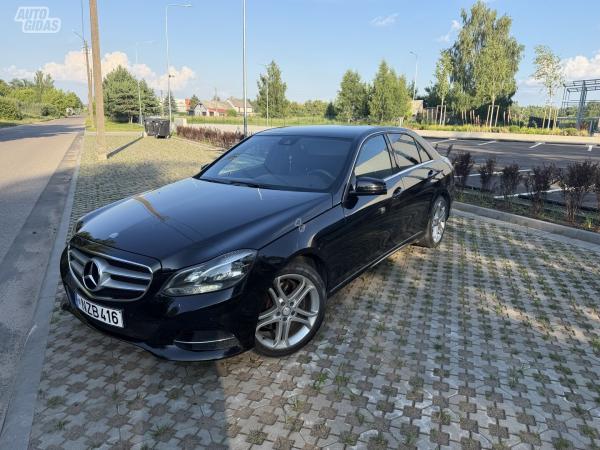 Black Mercedes-Benz e-200 2014 in Kaunas, with an engine capacity of 2.10 L and mileage of 324 thousand km for 10900 €, photo 2 on AUTOMOTO.COM.LV