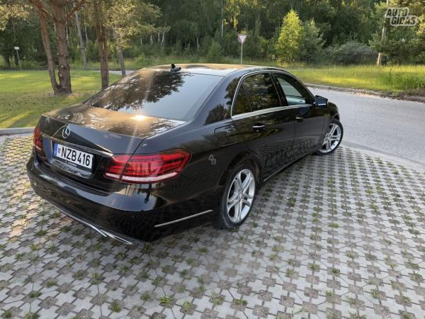 Black Mercedes-Benz e-200 2014 in Kaunas, with an engine capacity of 2.10 L and mileage of 324 thousand km for 10900 €, photo 5 on AUTOMOTO.COM.LV