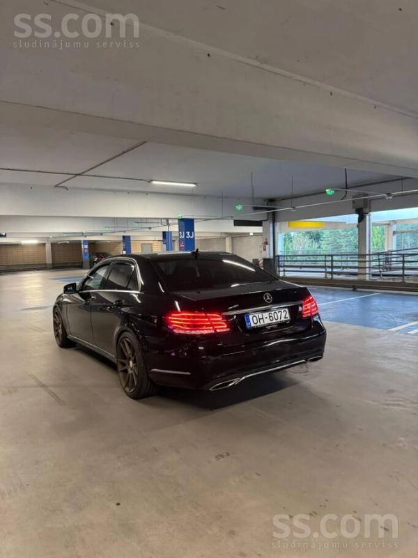 Melns Mercedes-Benz e-200 2014 Rīga, ar dzinēja tilpumu 2.10 L un nobraukumu 520 tūkst. km par 8000 €, foto 10 vietnē AUTOMOTO.COM.LV