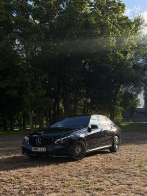 Melns Mercedes-Benz e-200 2014 Šilutė, ar dzinēja tilpumu 2.14 L un nobraukumu 387 tūkst. km par 8999 €, foto 8 vietnē AUTOMOTO.COM.LV