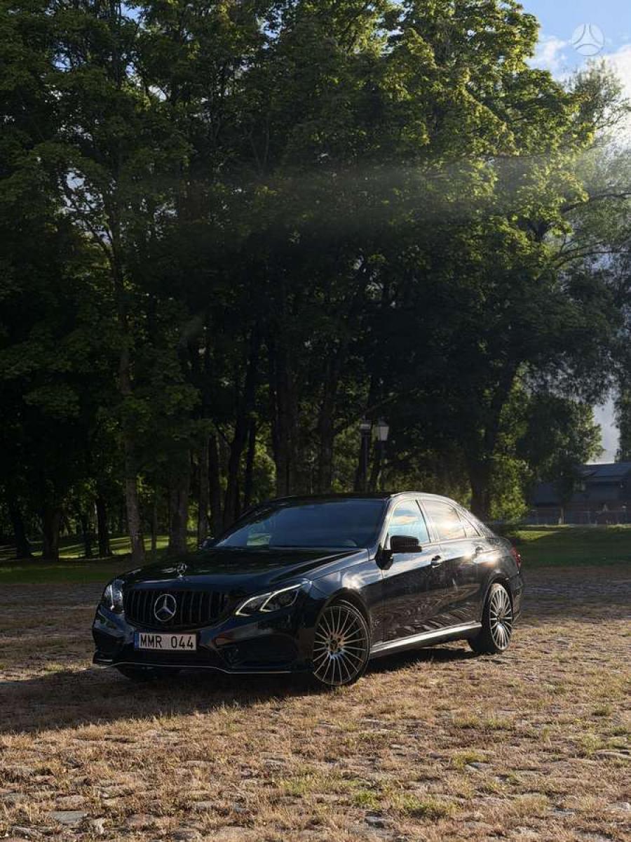 Melns Mercedes-Benz e-200 2014 Šilutė, ar dzinēja tilpumu 2.14 L un nobraukumu 387 tūkst. km par 8999 €, foto 9 vietnē AUTOMOTO.COM.LV