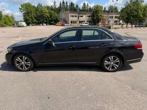 Melns Mercedes-Benz e-200 2015 Raseiniai, ar dzinēja tilpumu 2.14 L un nobraukumu 296 tūkst. km par 8300 €, foto 9 vietnē AUTOMOTO.COM.LV