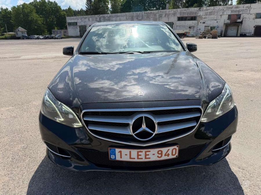 Melns Mercedes-Benz e-200 2015 Raseiniai, ar dzinēja tilpumu 2.14 L un nobraukumu 296 tūkst. km par 8300 €, foto 14 vietnē AUTOMOTO.COM.LV