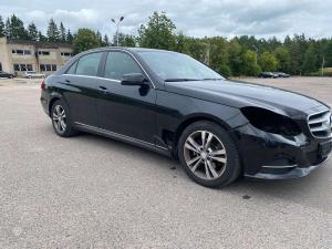 Melns Mercedes-Benz e-200 2015 Raseiniai, ar dzinēja tilpumu 2.14 L un nobraukumu 295 tūkst. km par 6900 €, foto 8 vietnē AUTOMOTO.COM.LV