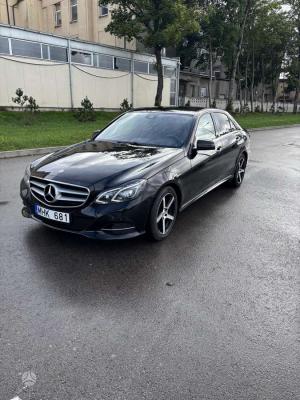 Черный Мерседес E 200 2015 в Укмерге, объемом двигателя 2.14 л и пробегом 377 тыс. км за 9500 €, фото 8 на AUTOMOTO.COM.LV