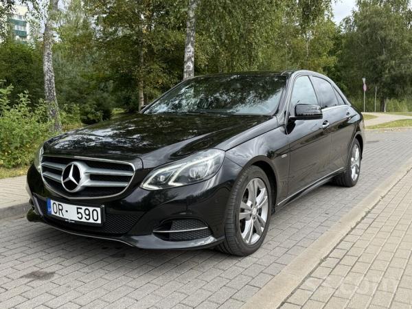 Melns Mercedes-Benz e-200 2015 Liepāja, ar dzinēja tilpumu 2.20 L un nobraukumu 244 tūkst. km par 12700 €, foto 3 vietnē AUTOMOTO.COM.LV