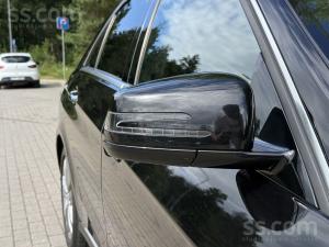 Melns Mercedes-Benz e-200 2015 Liepāja, ar dzinēja tilpumu 2.20 L un nobraukumu 244 tūkst. km par 12700 €, foto 9 vietnē AUTOMOTO.COM.LV
