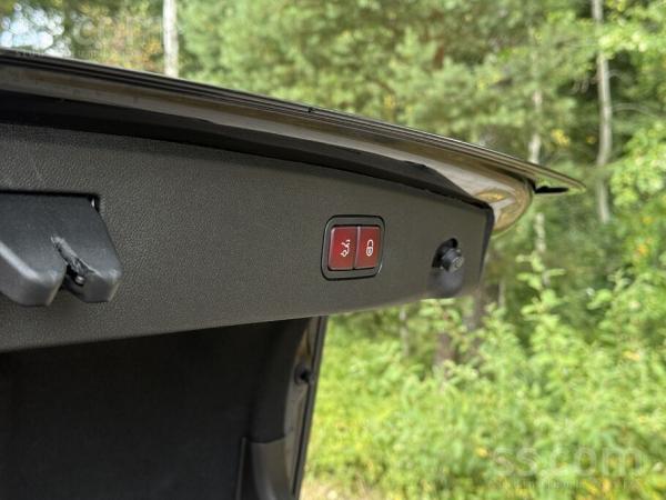 Melns Mercedes-Benz e-200 2015 Liepāja, ar dzinēja tilpumu 2.20 L un nobraukumu 244 tūkst. km par 12700 €, foto 11 vietnē AUTOMOTO.COM.LV