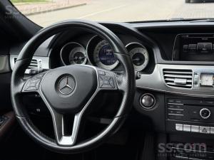 Melns Mercedes-Benz e-200 2015 Liepāja, ar dzinēja tilpumu 2.20 L un nobraukumu 244 tūkst. km par 12700 €, foto 18 vietnē AUTOMOTO.COM.LV