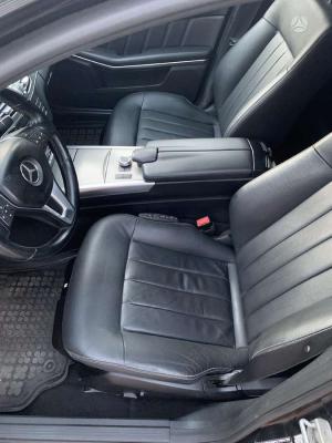 Black Mercedes-Benz e-200 2016 in Kaunas, with an engine capacity of 2.14 L and mileage of 283 thousand km for 9400 €, photo 11 on AUTOMOTO.COM.LV