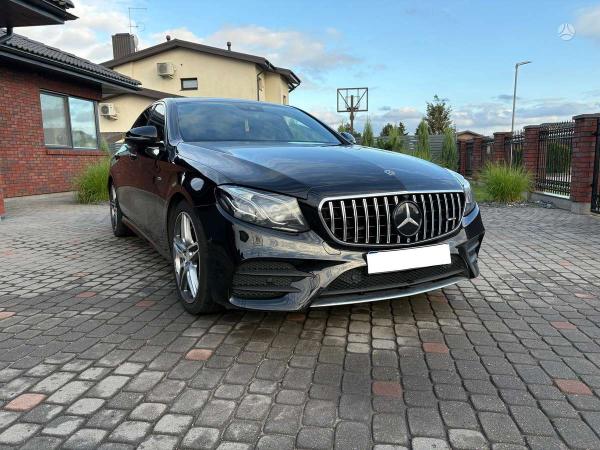 Черный Мерседес E 200 2016 в Каунас, объемом двигателя 1.95 л и пробегом 346 тыс. км за 18800 €, фото 1 на AUTOMOTO.COM.LV