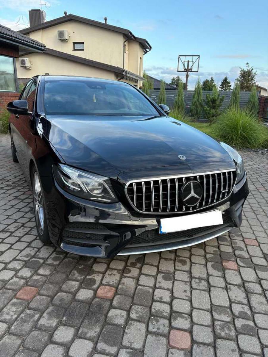 Черный Мерседес E 200 2016 в Каунас, объемом двигателя 1.95 л и пробегом 346 тыс. км за 18800 €, фото 9 на AUTOMOTO.COM.LV