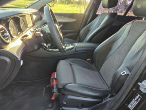 Melns Mercedes-Benz e-200 2016 Tauragė, ar dzinēja tilpumu 1.95 L un nobraukumu 228 tūkst. km par 12800 €, foto 11 vietnē AUTOMOTO.COM.LV
