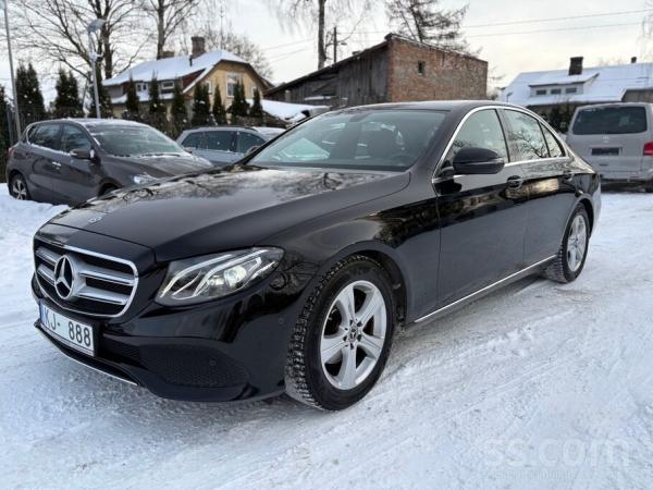 Black Mercedes-Benz e-200 2017 in Riga, with an engine capacity of 2.00 L and mileage of 0 thousand km for 15560 €, photo 2 on AUTOMOTO.COM.LV