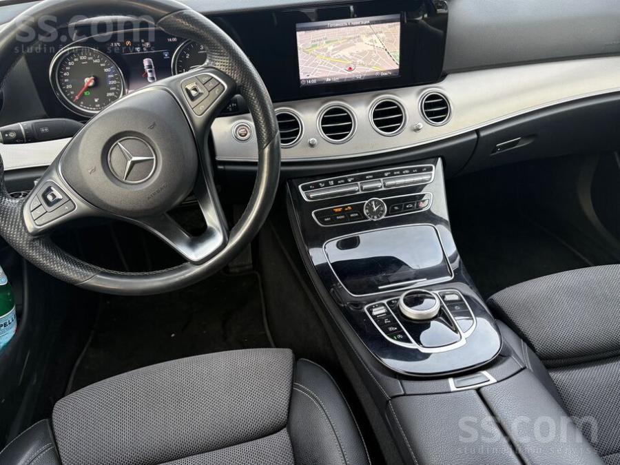 Melns Mercedes-Benz e-200 2017 Rīga, ar dzinēja tilpumu 2.00 L un nobraukumu 0 tūkst. km par 15560 €, foto 9 vietnē AUTOMOTO.COM.LV