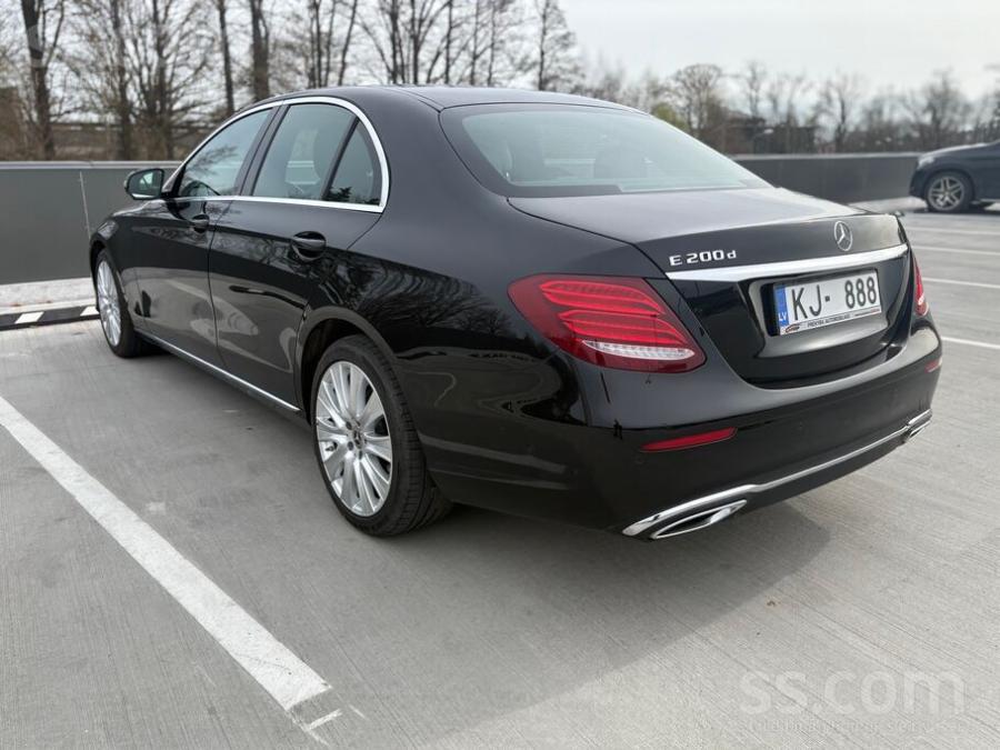 Черный Мерседес E 200 2017 в Рига, объемом двигателя 2.00 л и пробегом 0 тыс. км за 14885 €, фото 7 на AUTOMOTO.COM.LV