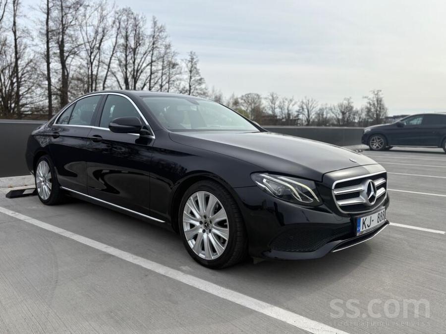 Черный Мерседес E 200 2017 в Рига, объемом двигателя 2.00 л и пробегом 0 тыс. км за 14885 €, фото 8 на AUTOMOTO.COM.LV