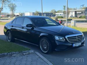 Черный Мерседес E 200 2017 в Рига, объемом двигателя 2.00 л и пробегом 253 тыс. км за 15500 €, фото 5 на AUTOMOTO.COM.LV