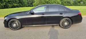 Melns Mercedes-Benz e-200 2017 Viļņa, ar dzinēja tilpumu 1.95 L un nobraukumu 260 tūkst. km par 15900 €, foto 3 vietnē AUTOMOTO.COM.LV