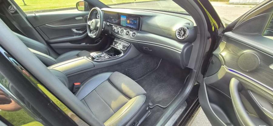 Melns Mercedes-Benz e-200 2017 Viļņa, ar dzinēja tilpumu 1.95 L un nobraukumu 260 tūkst. km par 15900 €, foto 18 vietnē AUTOMOTO.COM.LV