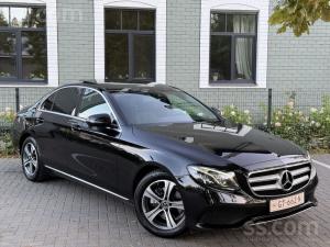Black Mercedes-Benz e-200 2017 in Riga, with an engine capacity of 2.00 L and mileage of 0 thousand km for 15650 €, photo 4 on AUTOMOTO.COM.LV